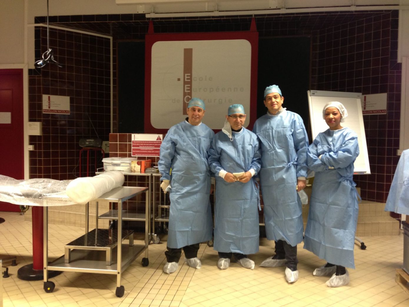Publications scientifiques sur la chirurgie robotique – Dr Aïdan | Dr ...